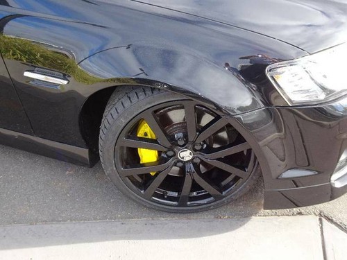 PAINTED HOLDEN VE SS SEDAN REAR WINDOW SPOILER - Magnetic Gray Met ...