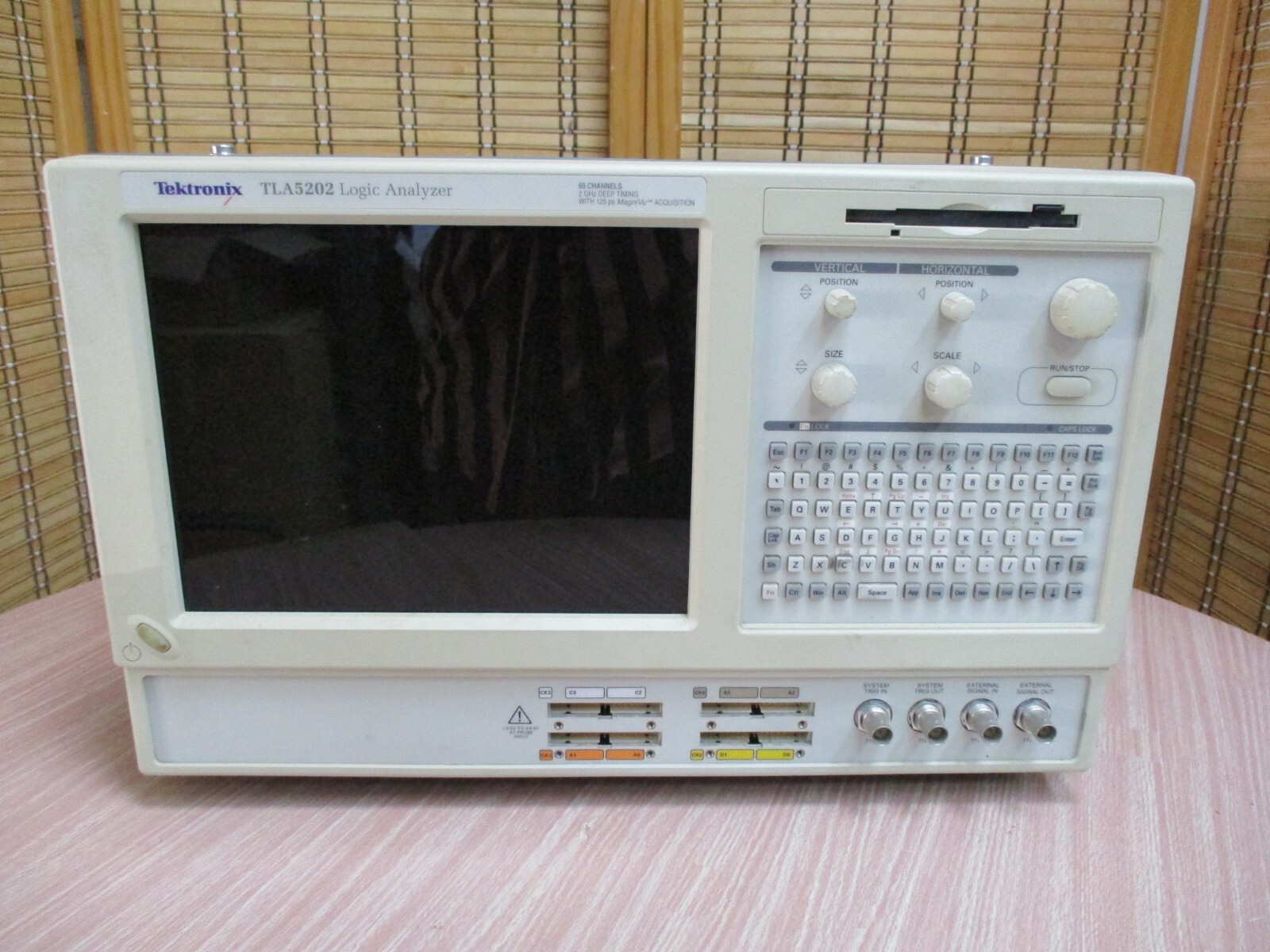 【Kang Rong Scientific】Tektronix TLA5202 2GHz, 68CH Logic Analyzer | eBay