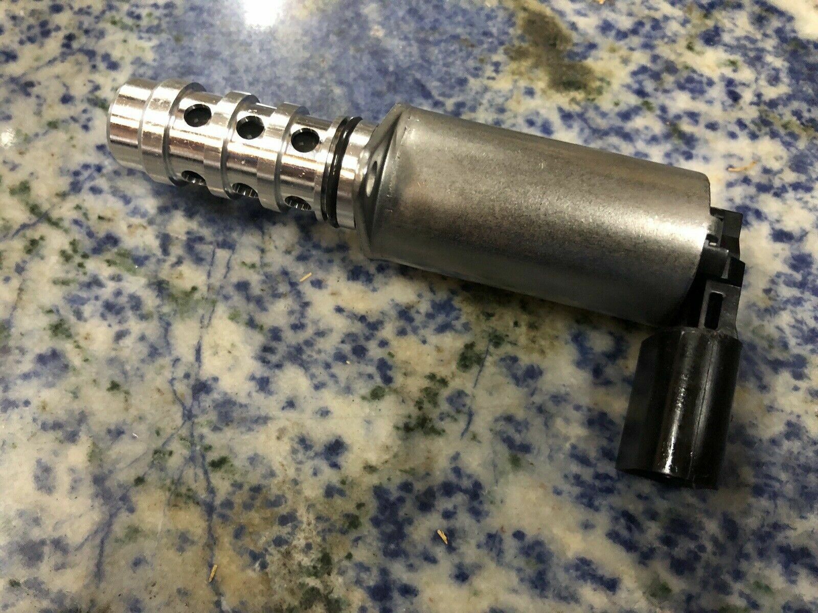 VVT Variable Valve Timing Solenoid VW GOLF GTI PIRELLI MK 5 1K 2008-09/ ...