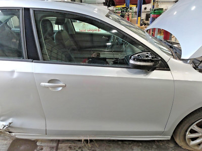 11-18 Volkswagen Jetta Sedan Front Door Assembly Silver A7W Right Side ...