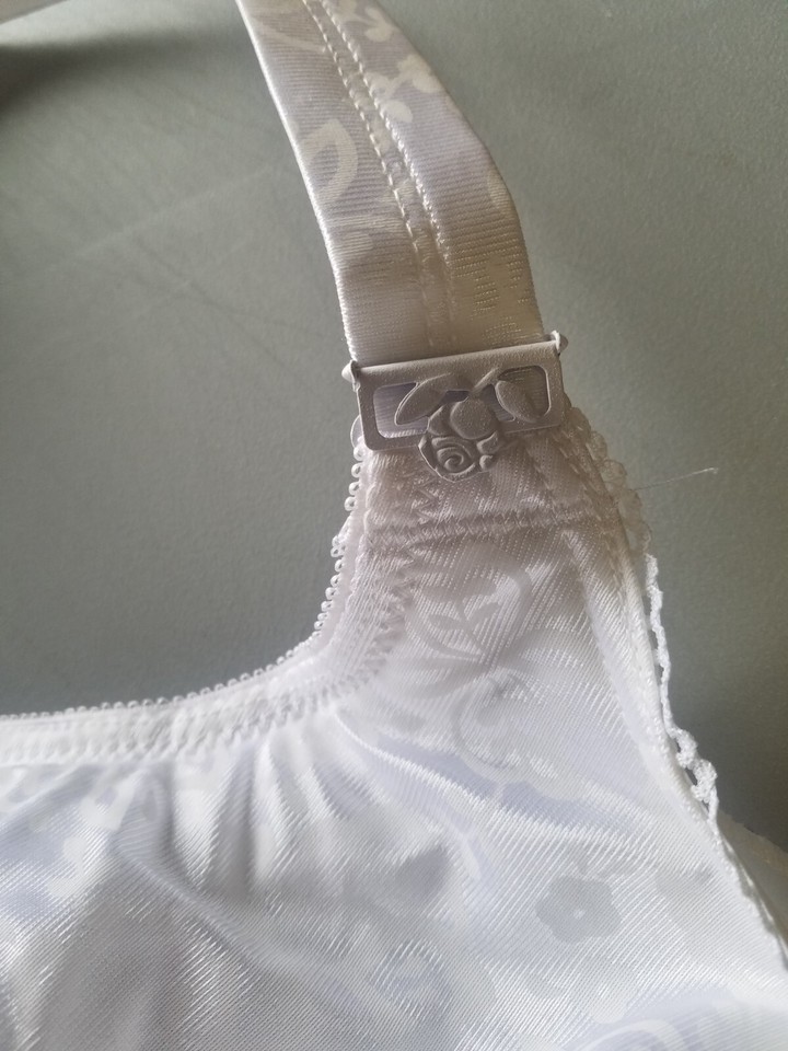 Vtg New NWT NOS Goddess Style 110 Bra White & Peach | eBay