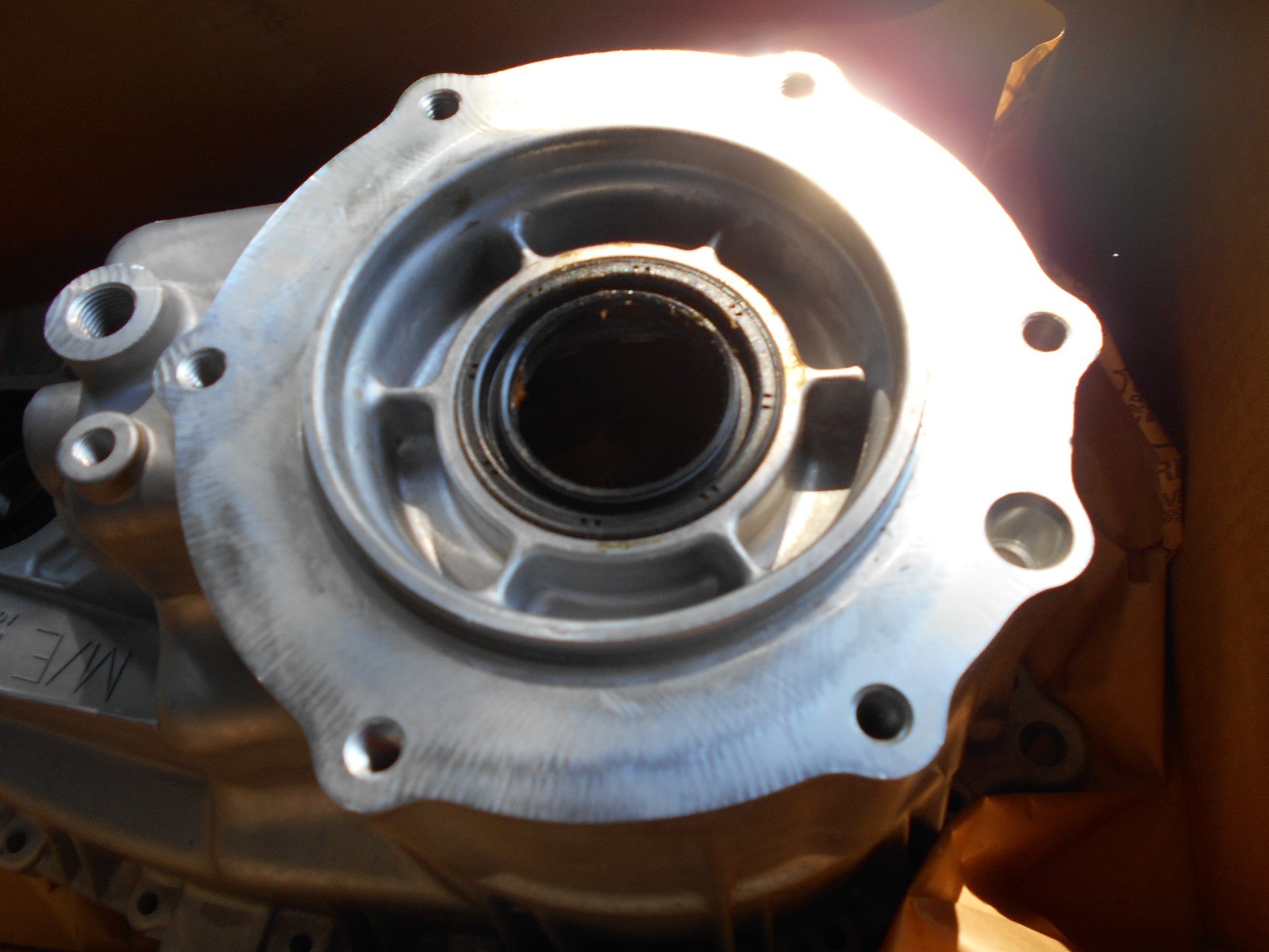 NEW NOS 1999 - 2003 FORD F150 4x4 TRANSFER CASE HOUSING CASE XL3Z-7005 ...