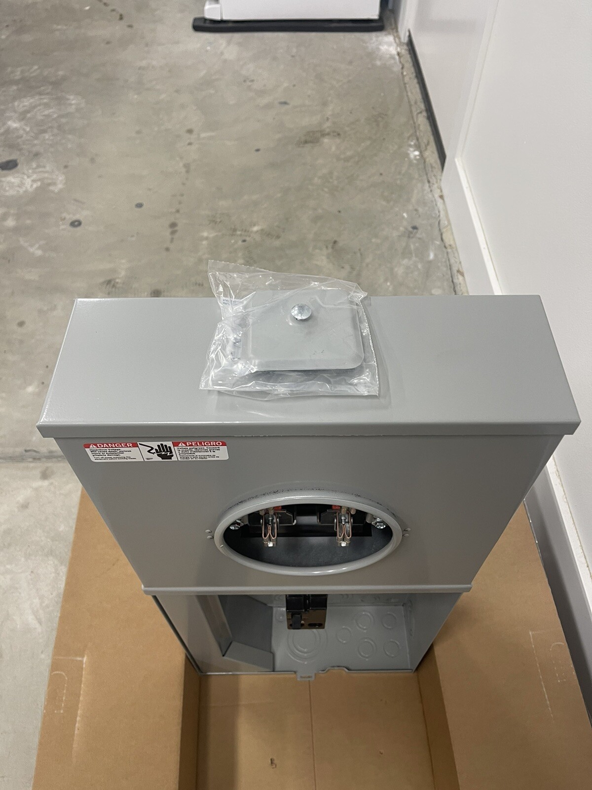 MILBANK U5854 PXL 200 4 200Amp MAIN Breaker Single Phase Meter | eBay