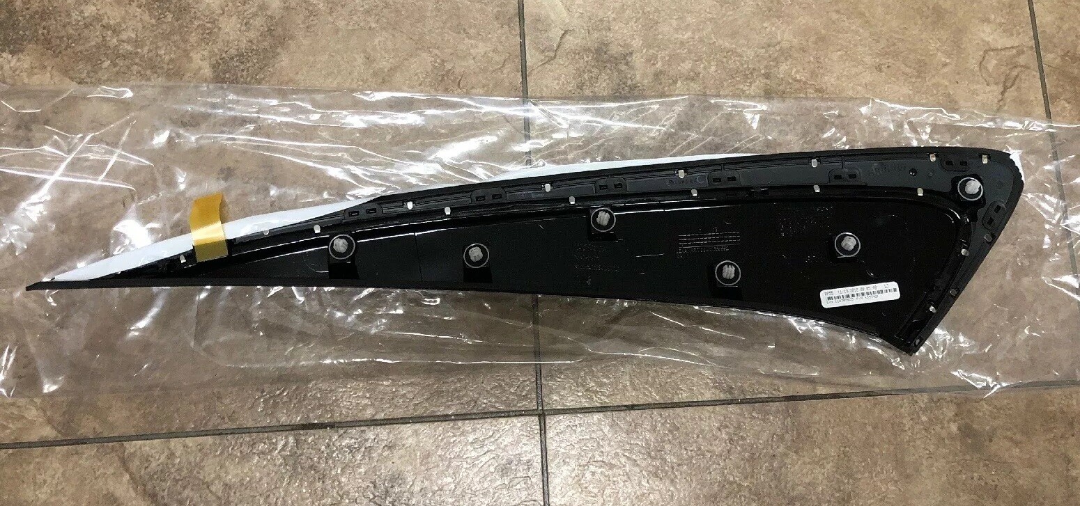 2015 2016 2017 TOYOTA CAMRY REAR RIGHT RH PILLAR MOULDING PANEL TRIM ...