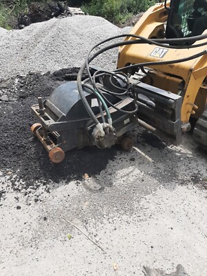 Pavers - Asphalt & Concrete - Asphalt Grinder