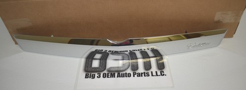 2010-2016 Cadillac SRX Rear Lift Gate Chrome Center Applique new OEM ...
