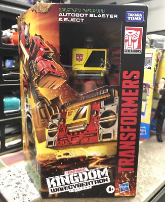 Autobot Blaster & Eject Transformers WFC Kingdom Voyager Class Hasbro ...