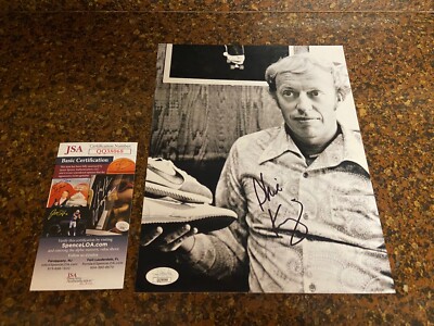 Phil Knight Signed 8x10 Photo- JSA AUTHENTICATED- Nike - Auto- NICE ...