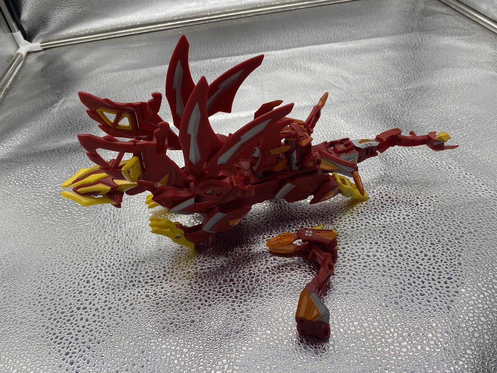 Bakugan Gundalian Invaders Dragonoid Colossus