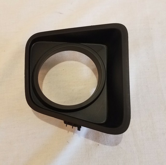 Toyota OEM Tundra Front Bumper-foglight Fog Light Bezel Trim Right ...