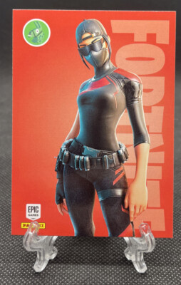 2021 Panini Fortnite Series 3 #17 Scarlet Commander Uncommon Outfit | eBay