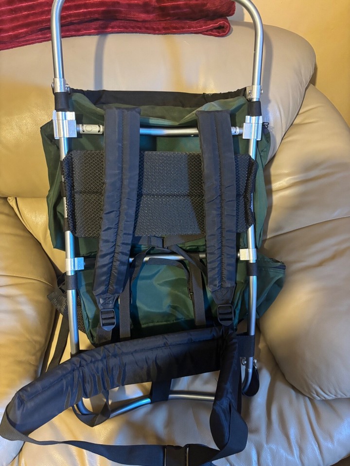 Jansport Hiking Backpack Green External Frame Camping Hip Straps Pads ...