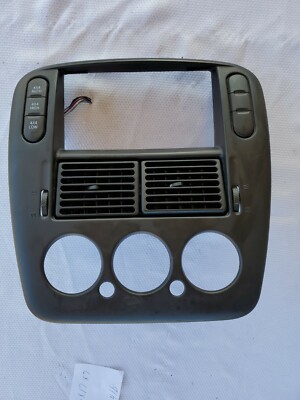 2002-2005 Ford Explorer Center Dash Radio Climate Bezel with Vents Info ...