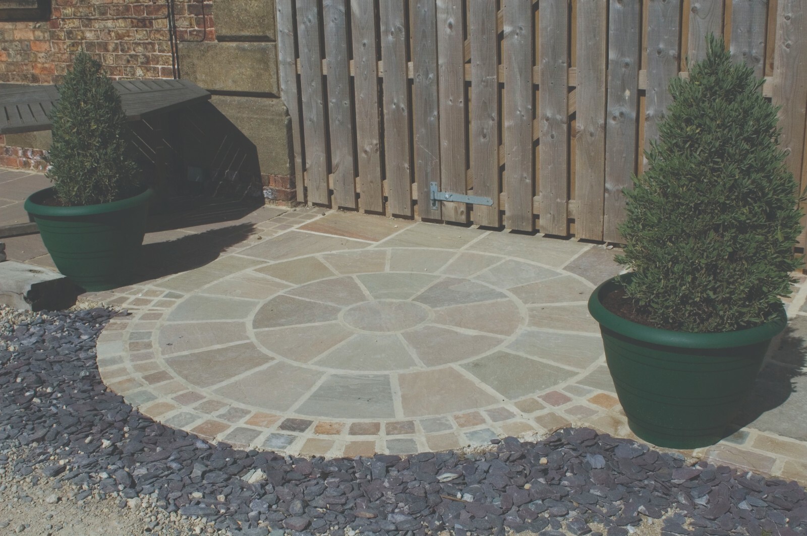 Natural Indian Sandstone RAJ GREEN Patio Paving Slabs / Edging Setts ...