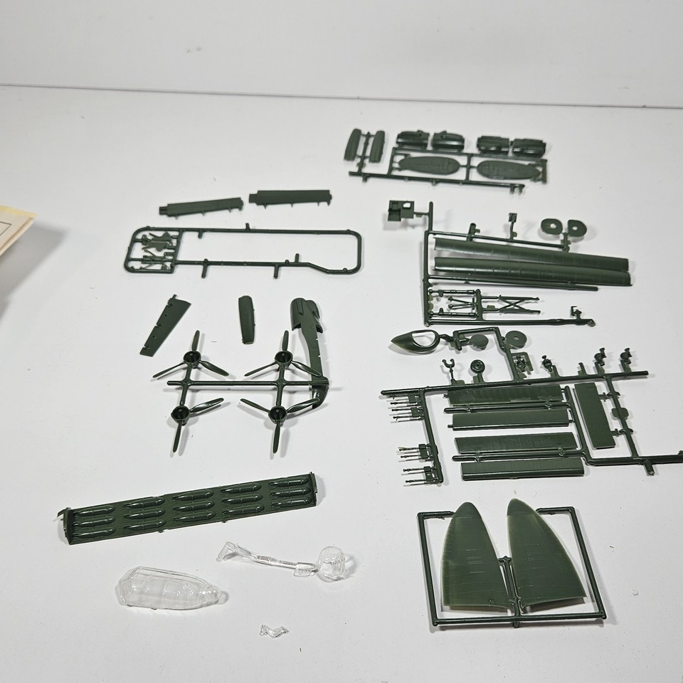 Battle Of Britain Memorial Flight Revell No:4350 Scale 1:72 30th ...