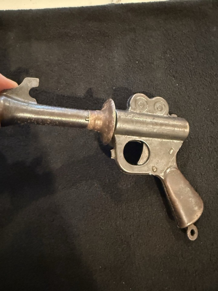 Buck Rogers 25th Century Daisy MFG Co. Atomic Space Ray Gun; RARE | eBay