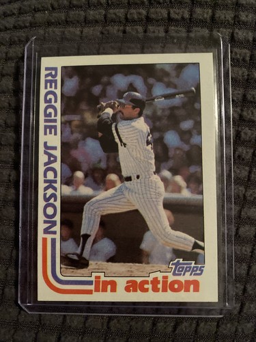 1982 Topps Reggie Jackson In Action Baseball Card #301 New York Yankees ...