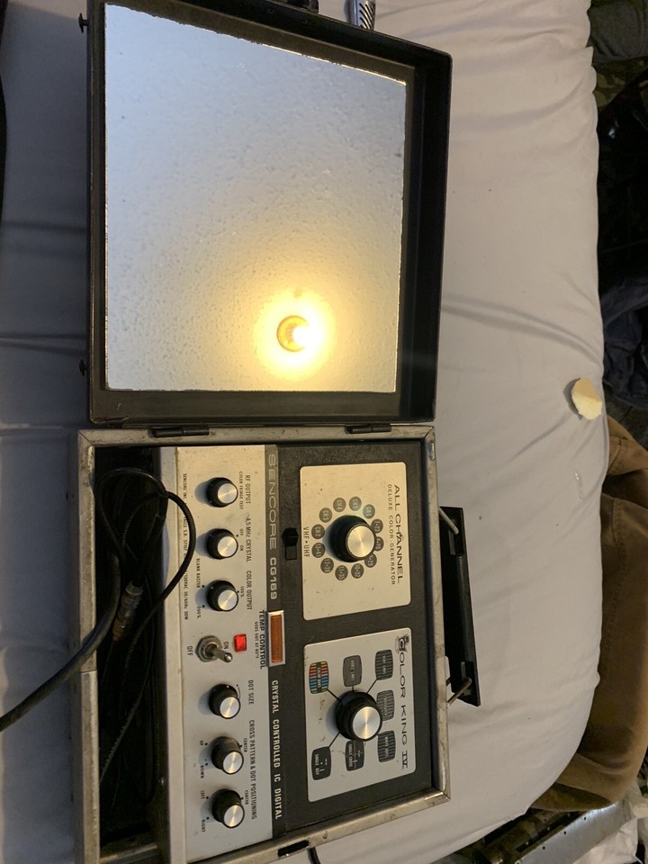 Sencore CG169 Deluxe Color Generator | eBay