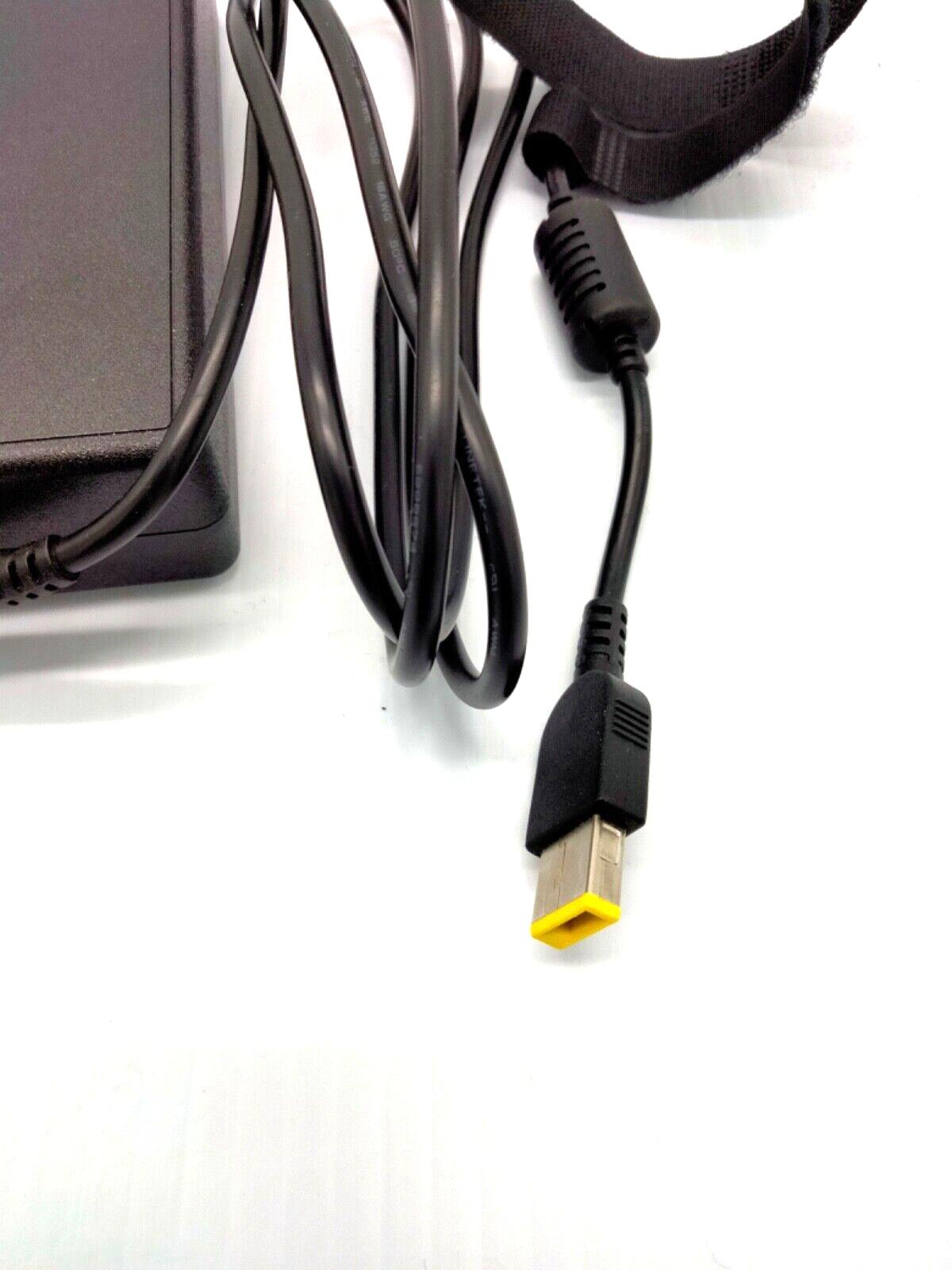 Lenovo 135W Yellow Square Tip AC Adapter Charger ADL135NLC2A 45N0556 ...
