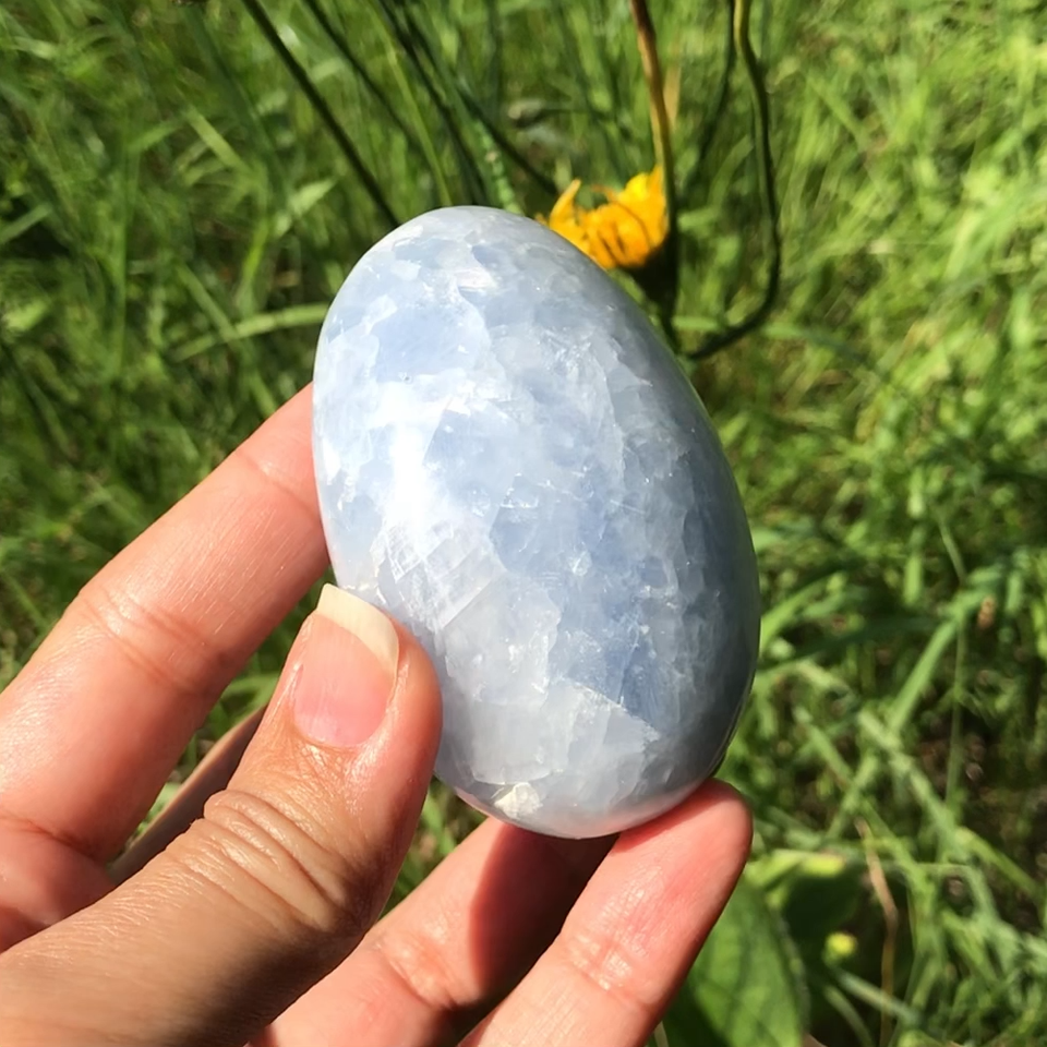 Blue Calcite Palm Palmstone Crystal Stone Calming Throat Chakra | eBay UK