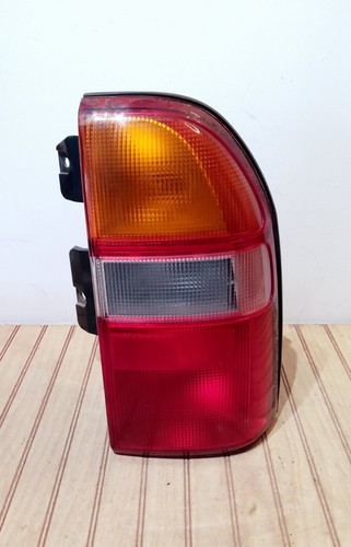 1999-2004 Chevy Tracker/99 Sunrunner Passenger (RH) Tail Light Quarter ...