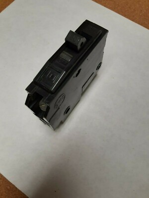 NOS SQUARE D TYPE QO 20 AMP SINGLE POLE CIRCUIT BREAKER W/FLAG QO120CP ...