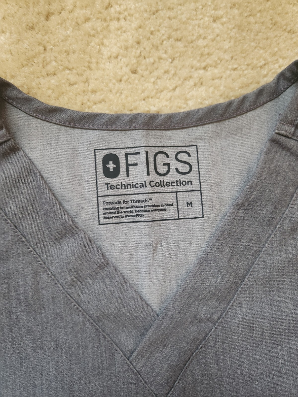 FIGS Mens Gray Scrub Top Shirt Size Medium | eBay