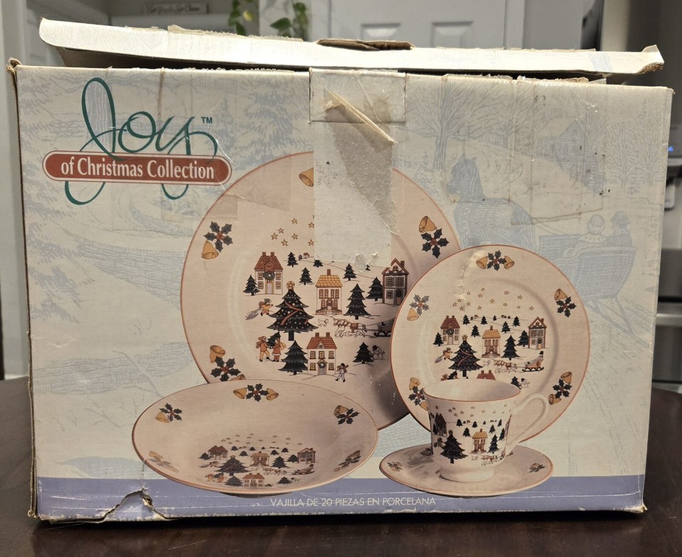 Joy Of Christmas Direct Source INT'L 19 Pc Porcelain Dinnerware Set | eBay