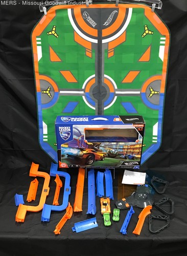 Hot Wheels Rocket League RC Rivals Set | eBay