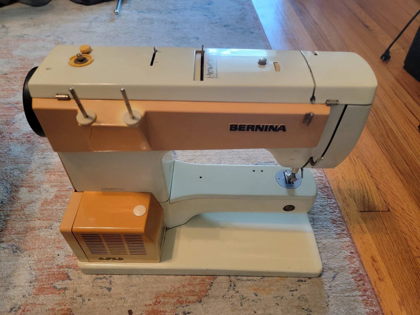 Bernina 830 Record Sewing Machine with Original Case, Feet, Manual ...