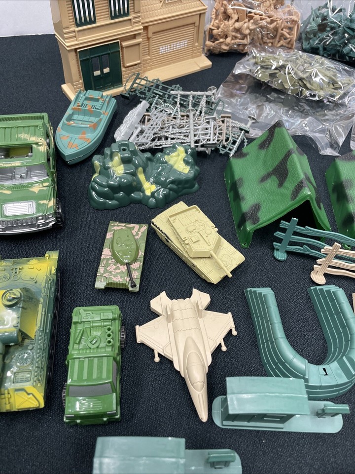HUGE MIXED LOT of Plastic Army Men 300+ Army Men | eBay