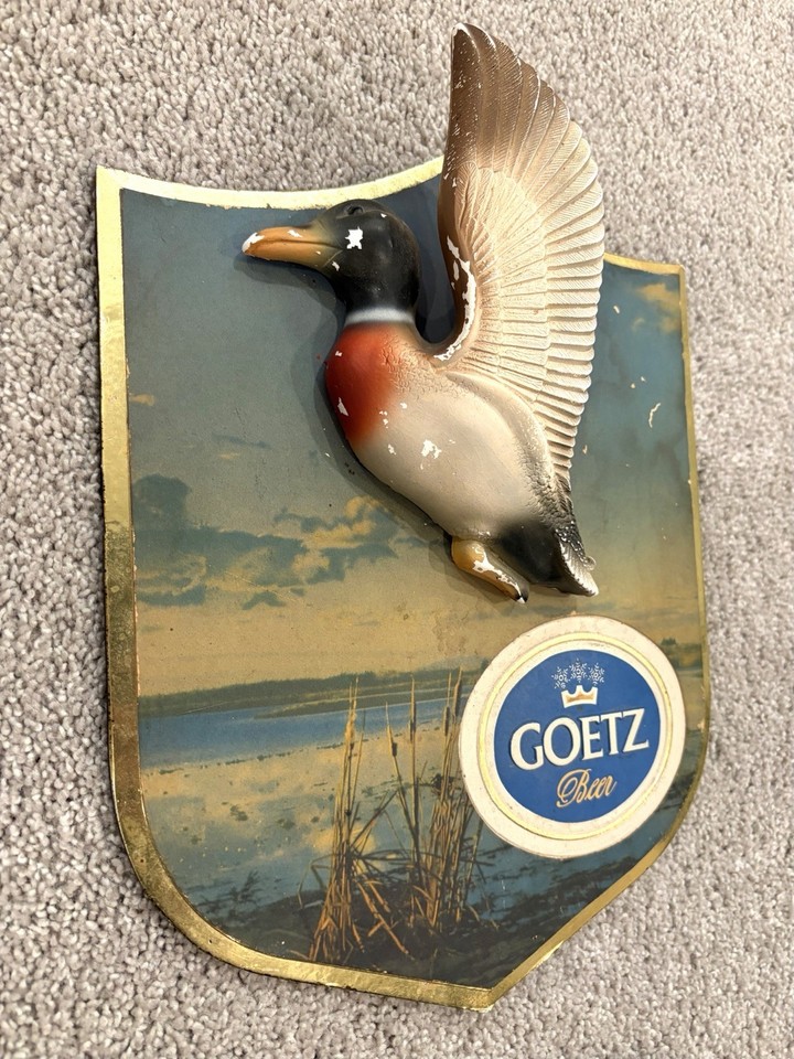 Vintage GOETZ BEER CHALK MALLARD duck Bar Sign Trophy Plaque Series ...