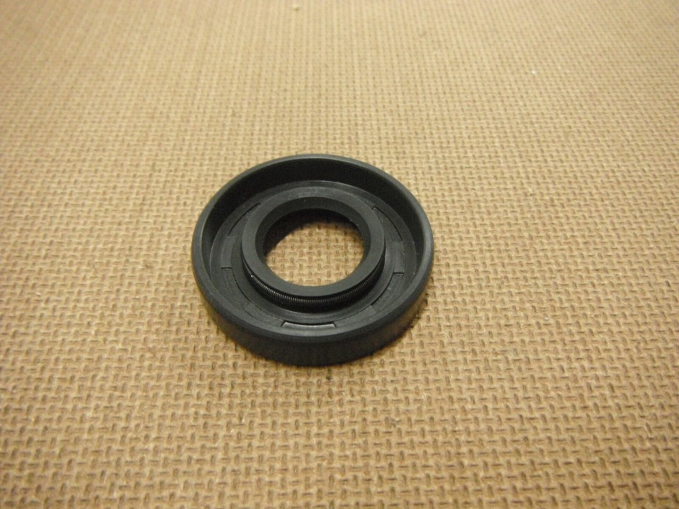 KOK 767 SINGLE LIP OIL SEAL W/ SPRING 16X35X7 | eBay