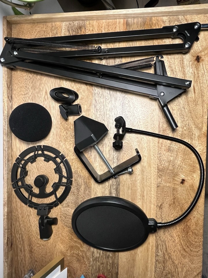 Tonor Adjustable Microphone Arm Stand, Pop Filter, Desk Clamp + free ...