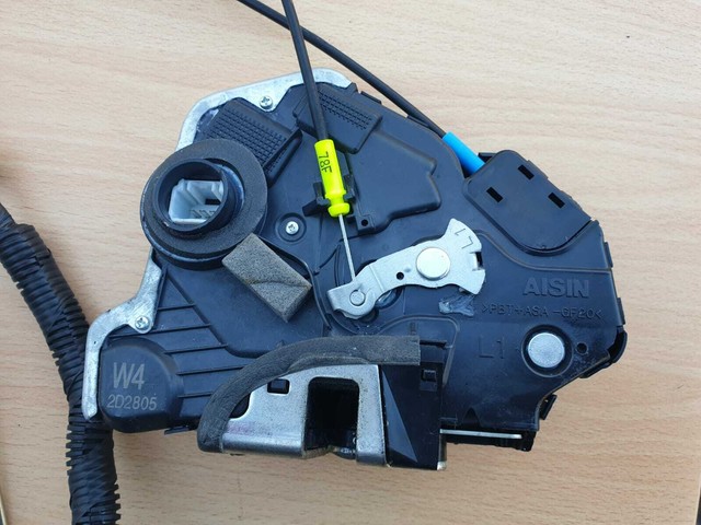 Toyota AVENSIS T25 Front Left Door Lock A046693 2006 for sale online | eBay