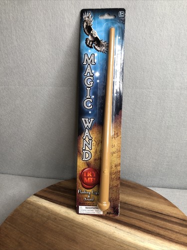Toysmith Magic Wizard Wand 14-Inch/NIP Flashing Light & Sound #62702 ...