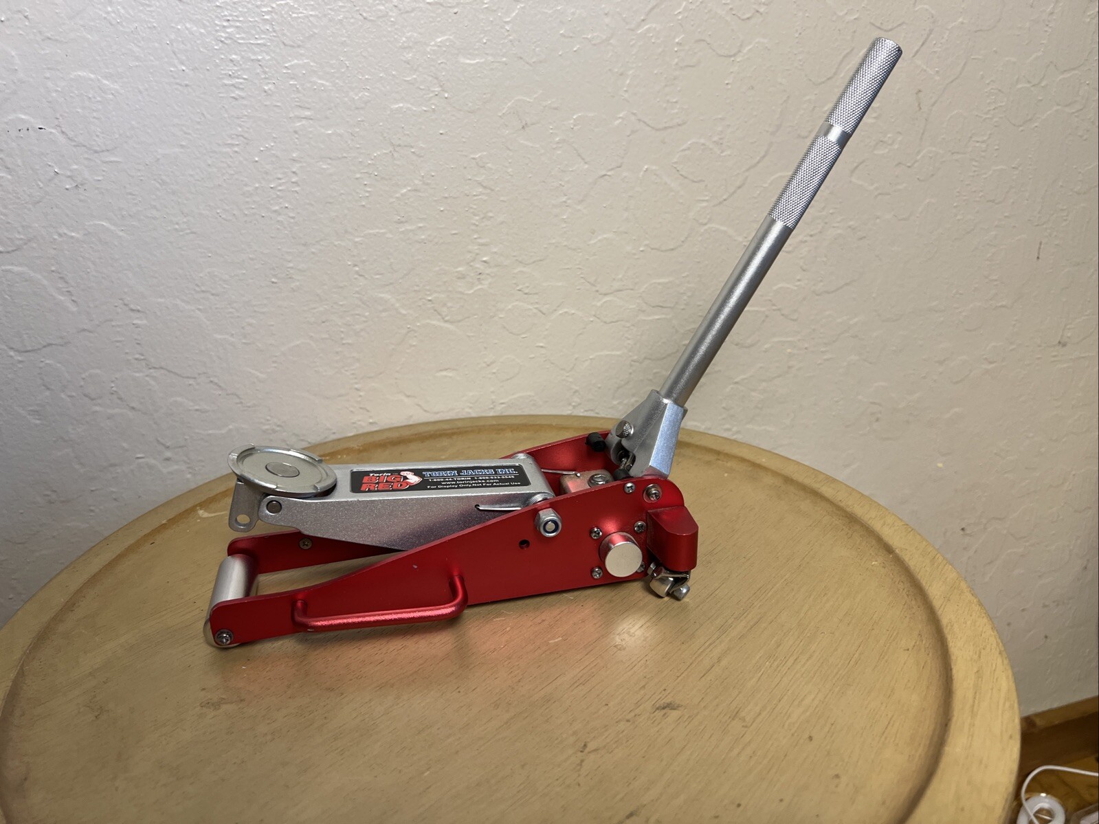 Mini Torin Big Red Jacks Aluminum Racing Jack *FOR DISPLAY ONLY ...