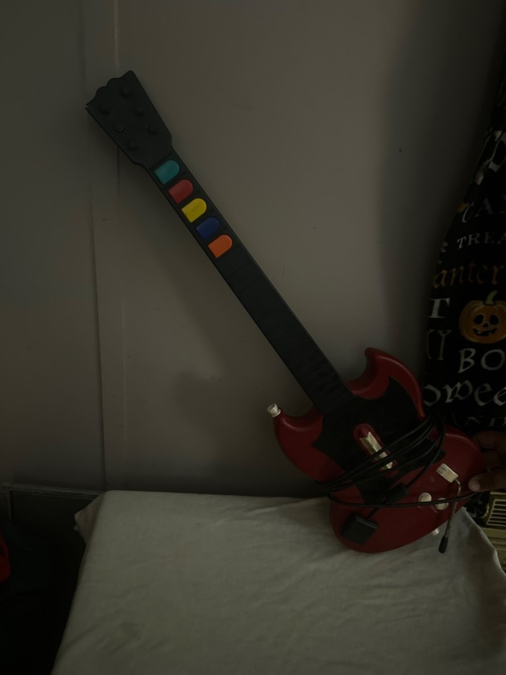 Guitar Hero RedOctane Black Gibson Guitar Model PSLGH PlayStation 2 ...