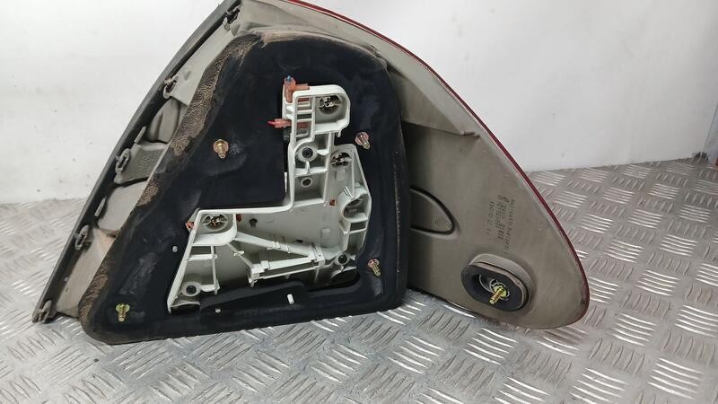 2118200564 scheinwerfer hinten links 5014776 für MERCEDES-BENZ CLASE E ...