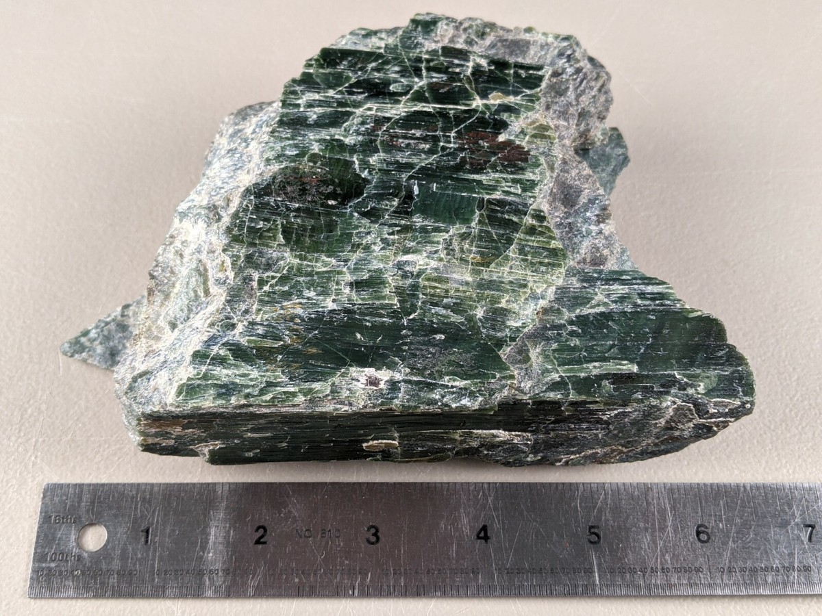 Serpentine Mineral Structure