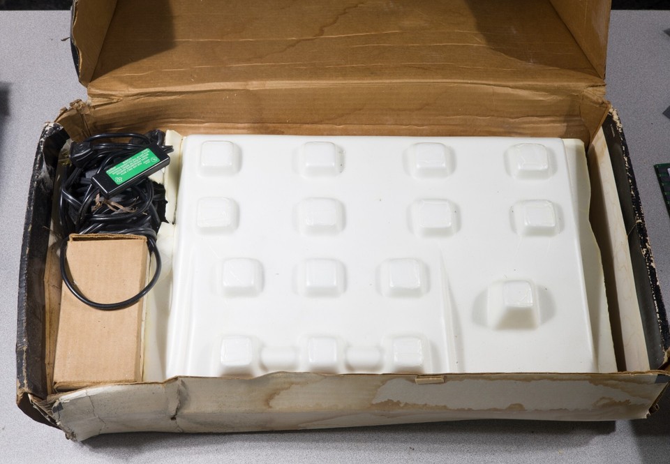 Vintage TI Texas Instruments 99/4A PHC004A computer with box | eBay