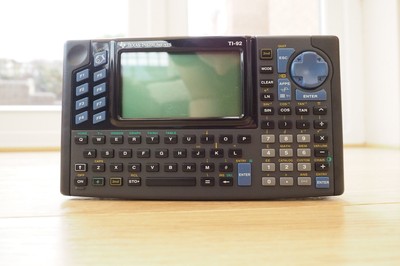 TEXAS INSTRUMENTS Black TI-92 Keyboard Programmable Graphing Calculator ...