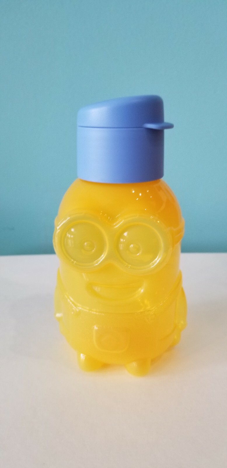 Tupperware Minions Dave Water Bottle | eBay