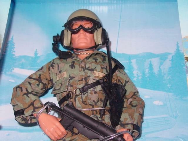 Hasbro 1997 : US ARMY TANK COMMANDER - Limited Edition Classic 12" GI ...