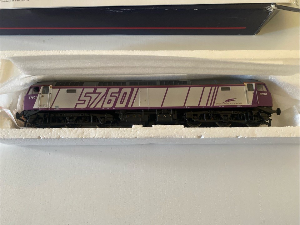 Bachmann 32-750K Class 57 57601 Porterbrook Diesel Loco (DCC Fitted ...