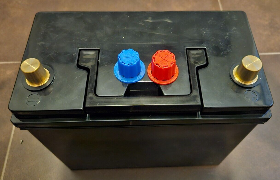 NEW Tesla Model 3 & Y Upgraded 12V 30Ah Safe Lithium Battery LTO 4 Yr ...