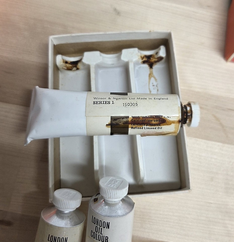 Vintage Winsor & Newton Oil Paint LOT 12 tubes 37ml Cadmium Red Raw ...