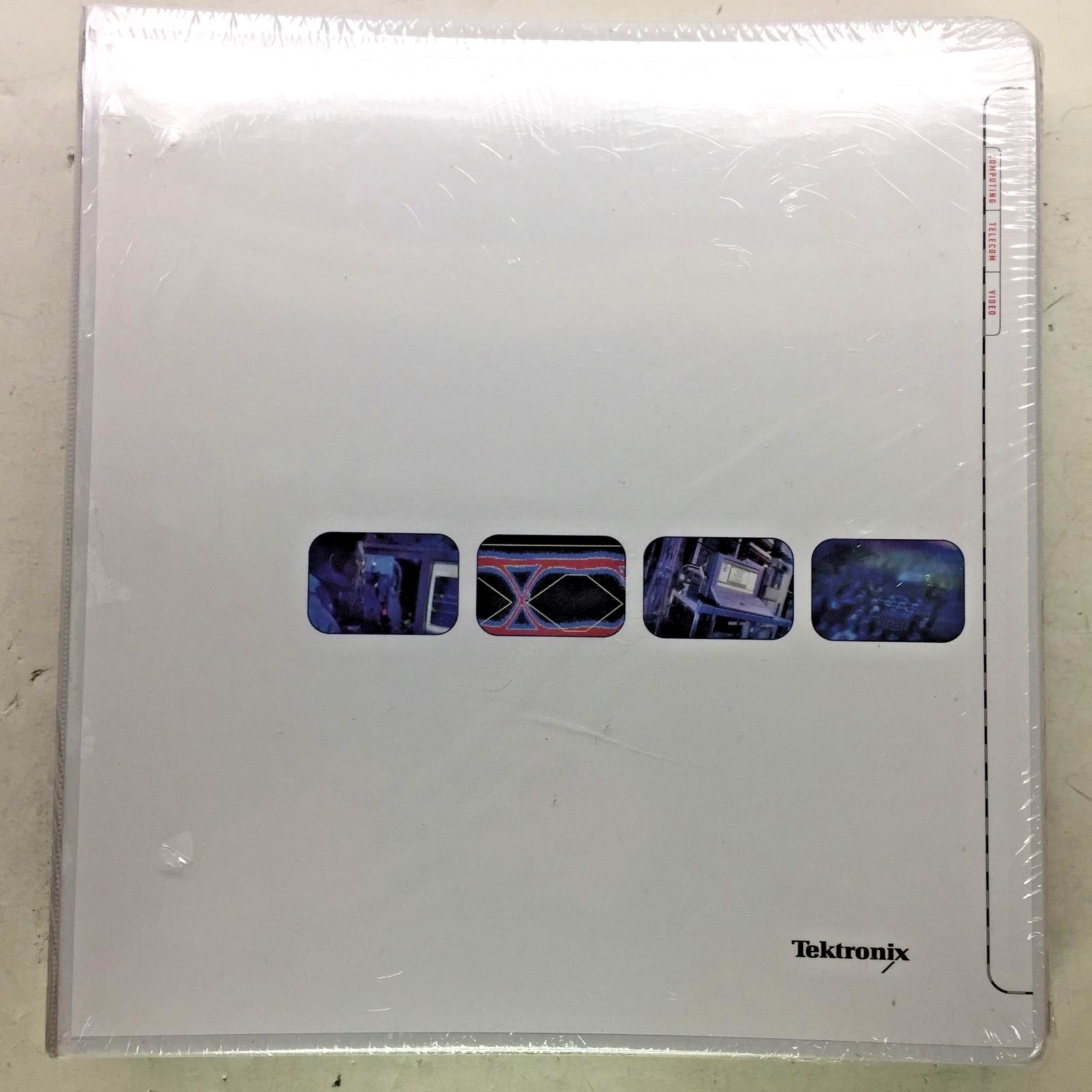 Tektronix TDS7000 Series Digital Oscilloscopes User Manual 071-0879-01 ...