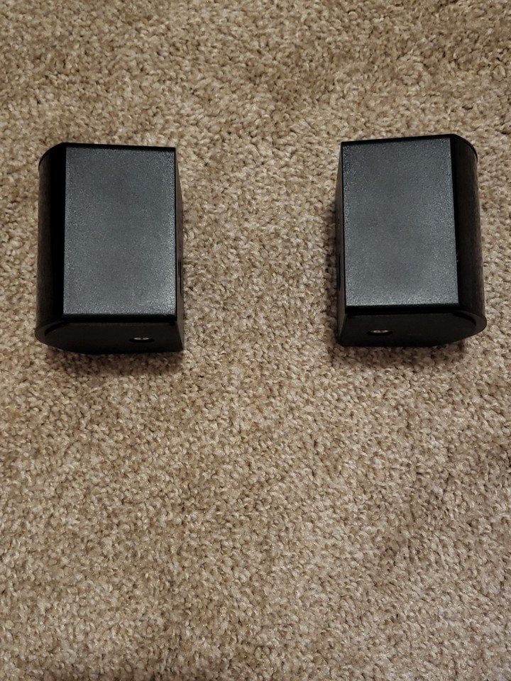 Varjo Aero, Lightly Used, Original Box + 2 Base Stations 2.0 + 2 Index ...