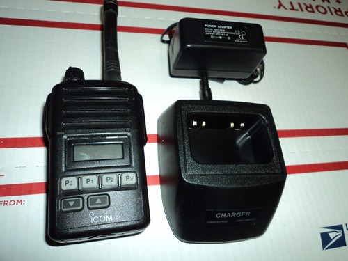 iCOM IC-F50V VHF Radio W/ Charger Antenna TESTED 100% Working GREAT ...